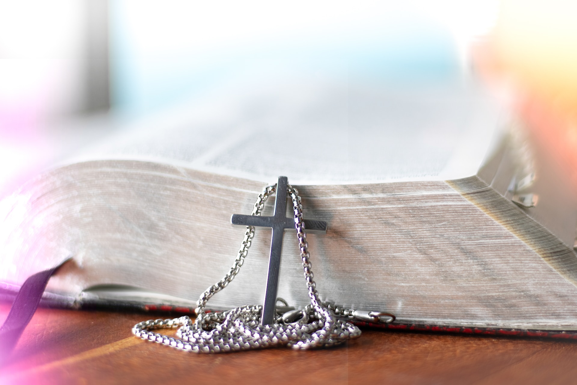 Leading Lights of Faith and Science: Today's Influential Christian ...